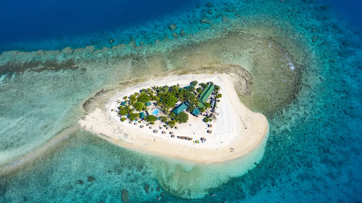 Explore Fiji's Mamanuca Islands