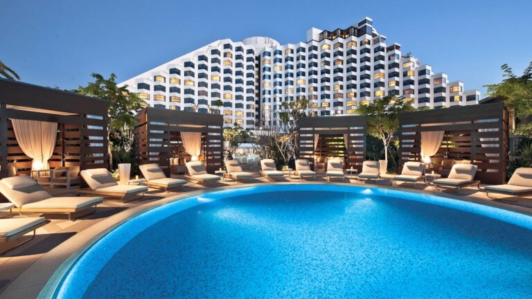 Crown Metropol Perth Review | Luxury Escapes